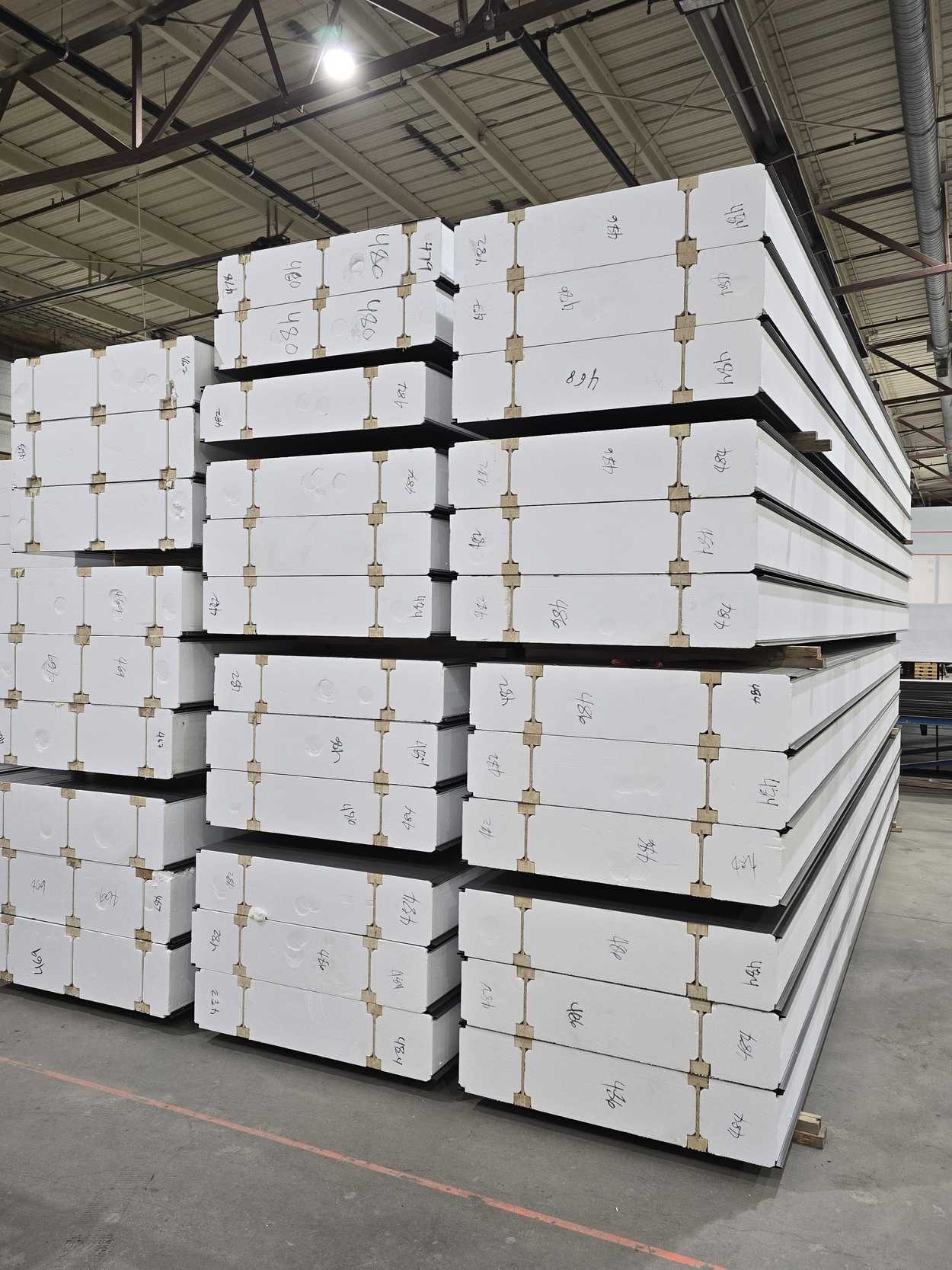 Structural Insulated Panels - MODUS Structures About our SIPs